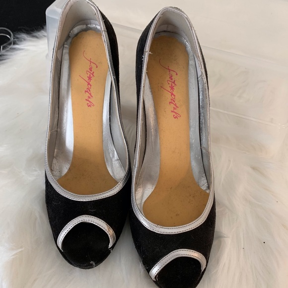 Colin Stuart | Shoes | Colin Stuart Peep Toe Heels | Poshmark